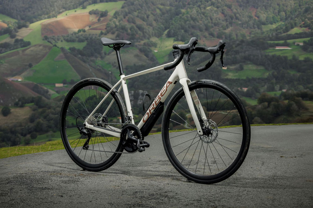 Велосипед 28 ORBEA AVANT H45 1x (2026) рама - 53 Magnetic Bronze ...